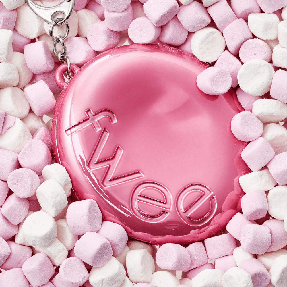 fwee US | New and Innovative: The Future of Makeup